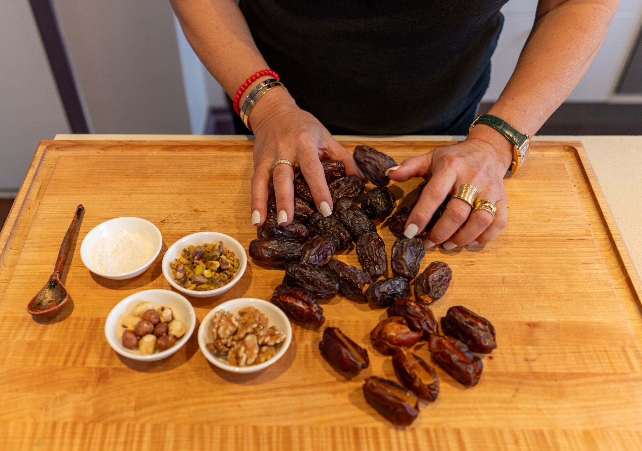 Stuffed Mejdol Dates ( aka California Dates) | sylvaalexia.com